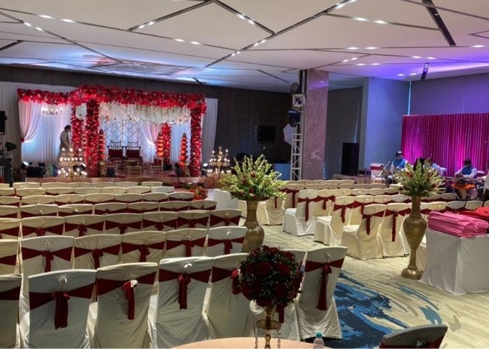 Radisson Blu Mumbai International Airport Hotel in Mumbai