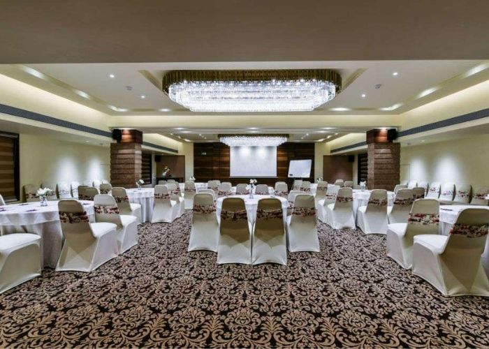 The International by Tunga (MIDC) Andheri in Mumbai