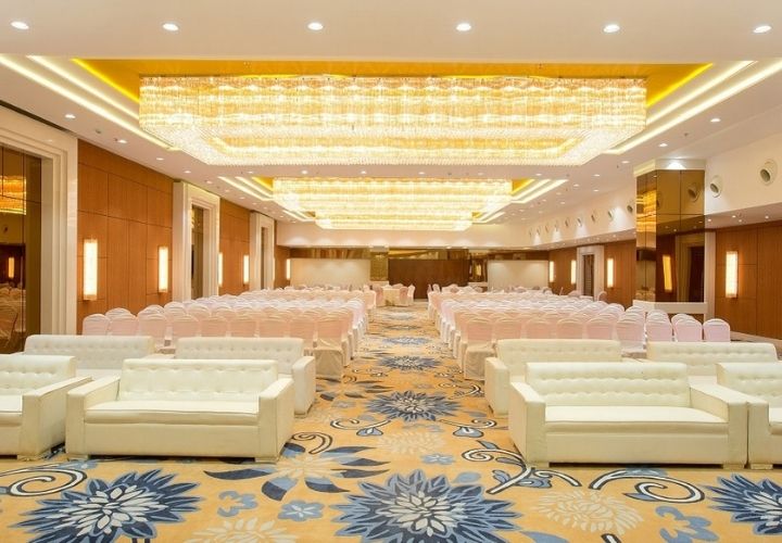 ileaf Ritz Banquet Hall in Thane