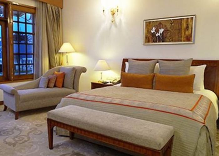 Suite Room