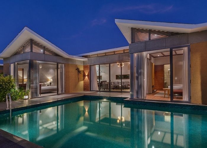Royal Farm Villa